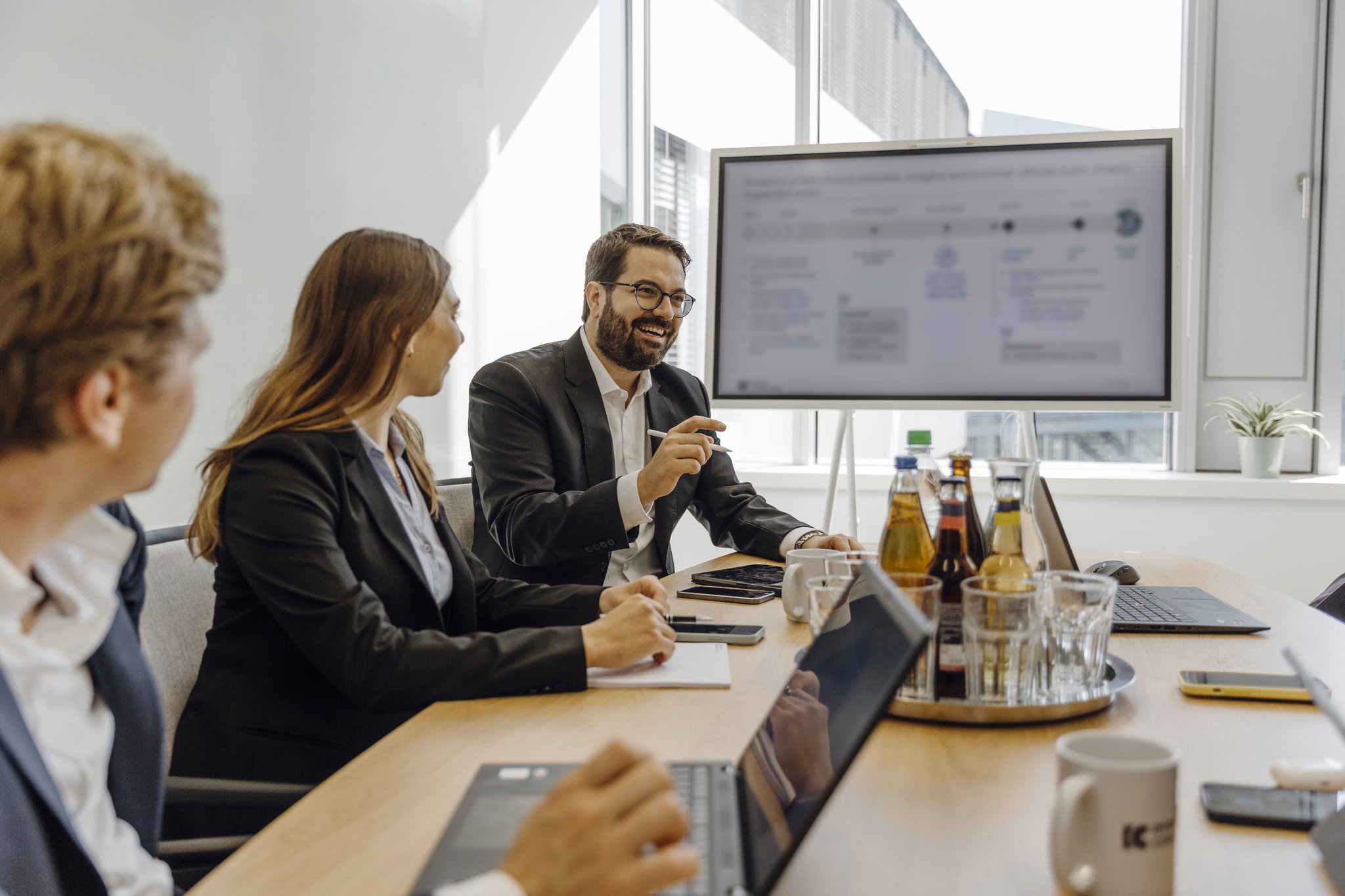 Creating Business Cases: Strategic Guide